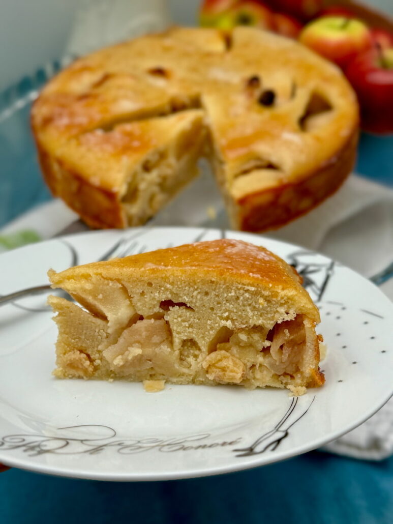 French apple cake (Easy Recipe with Calvados or rum)
