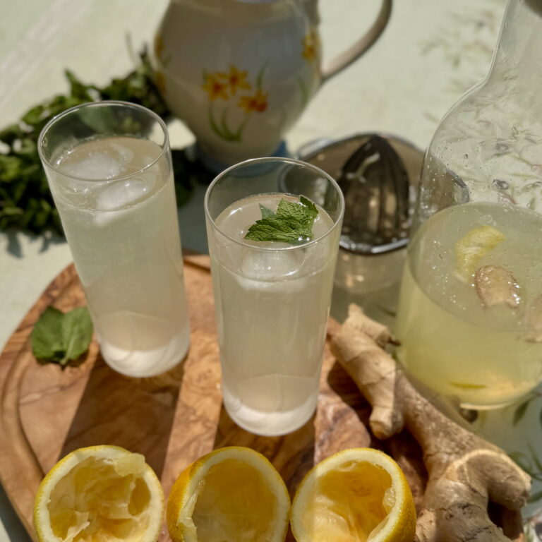 Homemade Lemonade Recipe (French Citronnade)