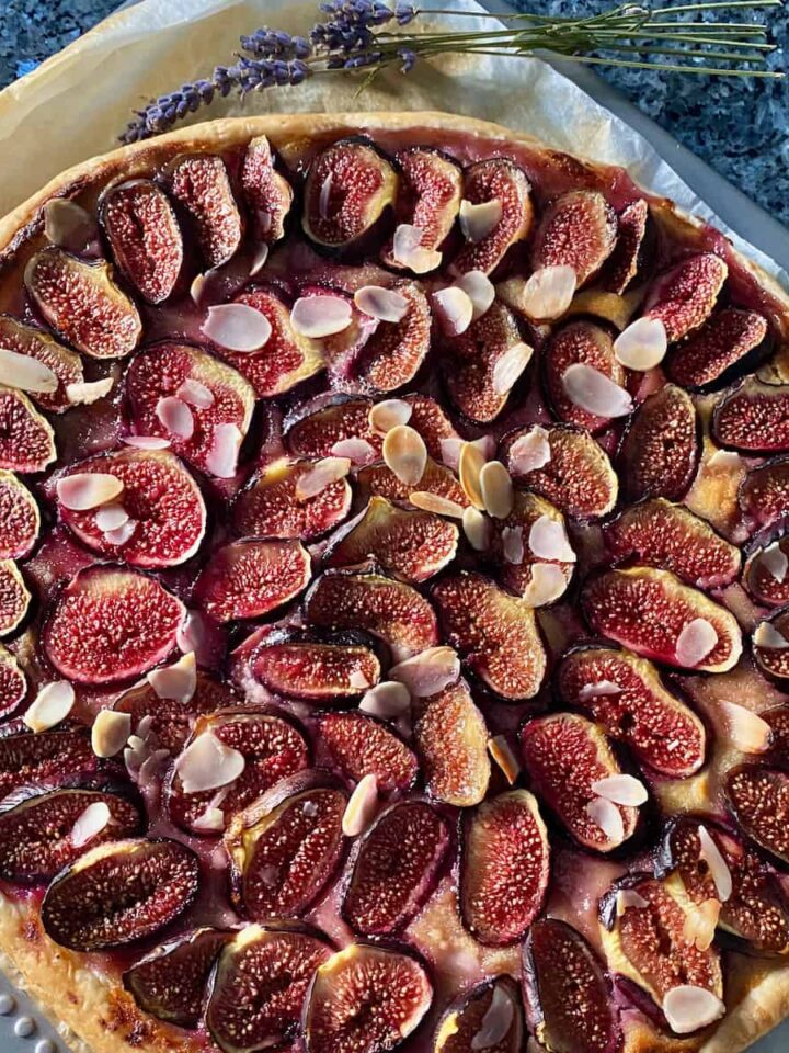 Pâte Sucrée - Sweet Pastry Dough for Tarts (French pie crust)